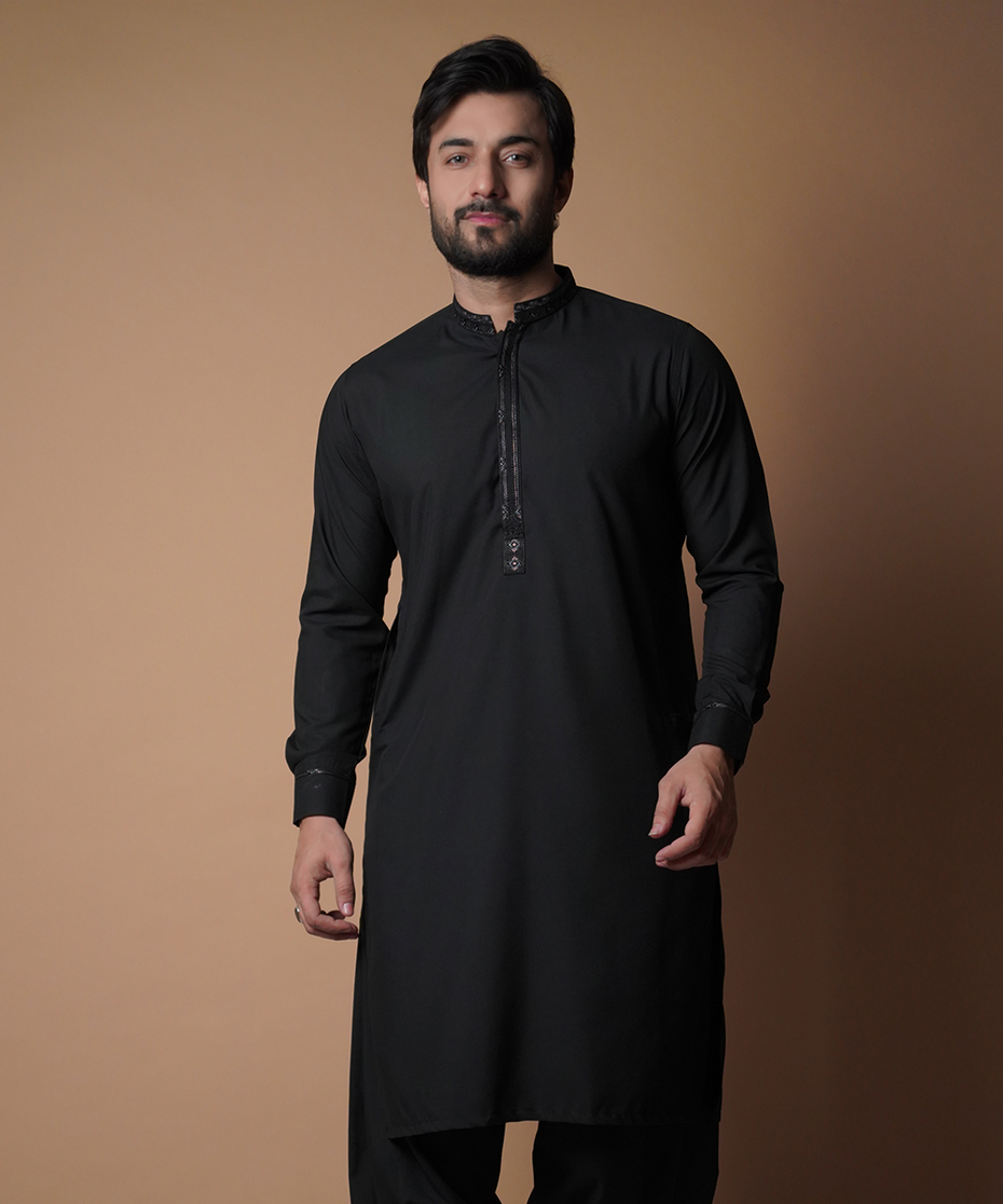 How To Style Formal Shalwar Kameez For Business Events? – The house of ...